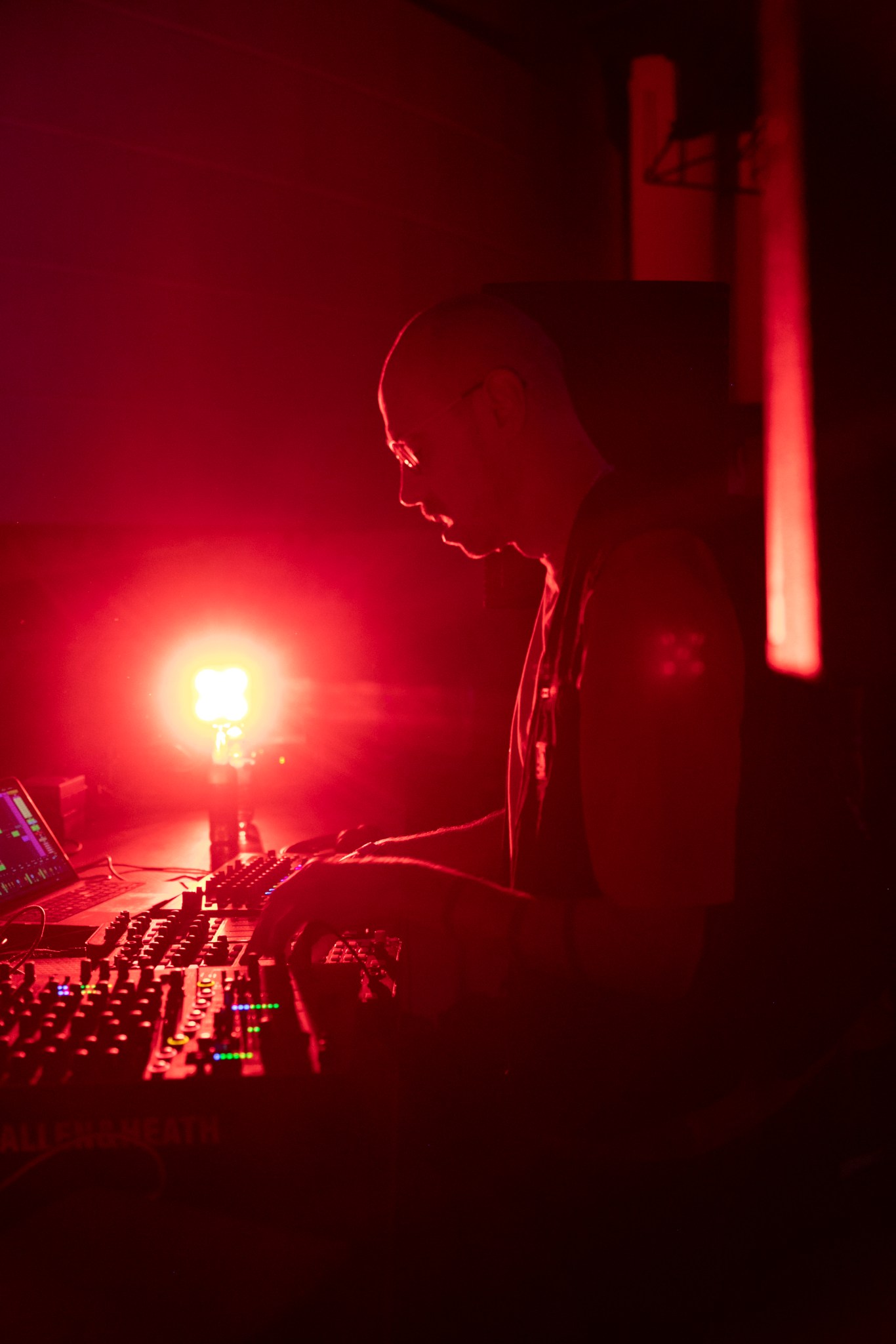 KOLLEKTIV TURMSTRASSE AT CYCLIC MUSIC + UNDERTHELVY TIMISOARA – 33 MAGAZINE
